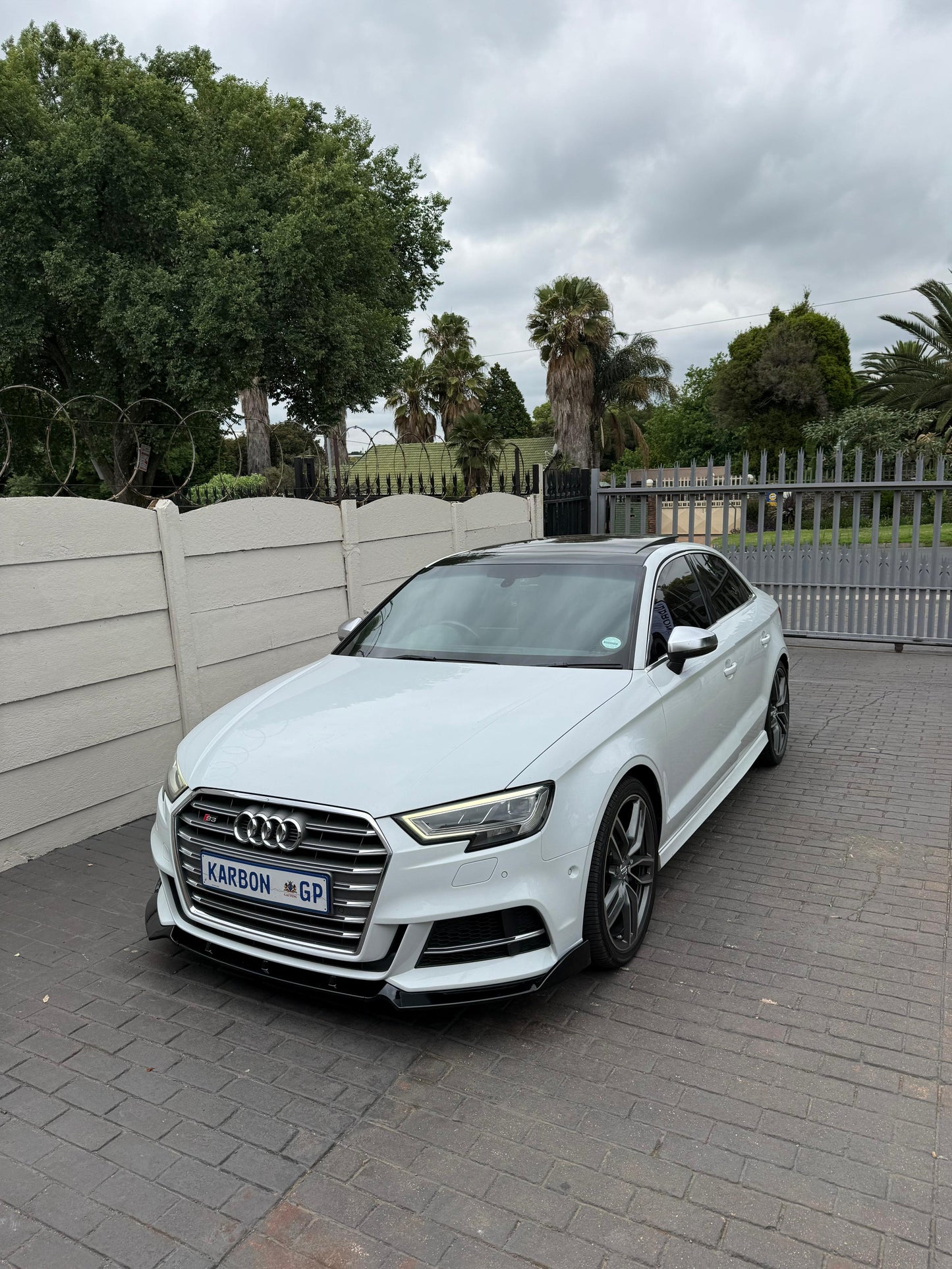 AUDI A3/S3 17+ S-LINE FRONT LIP – Karbon Auto